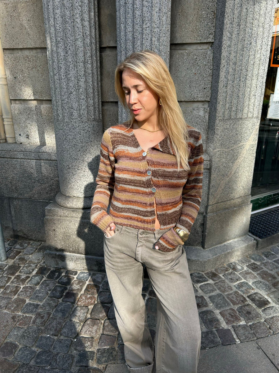Bernie knit with buttons and stripes - Brown – Designbysi.se