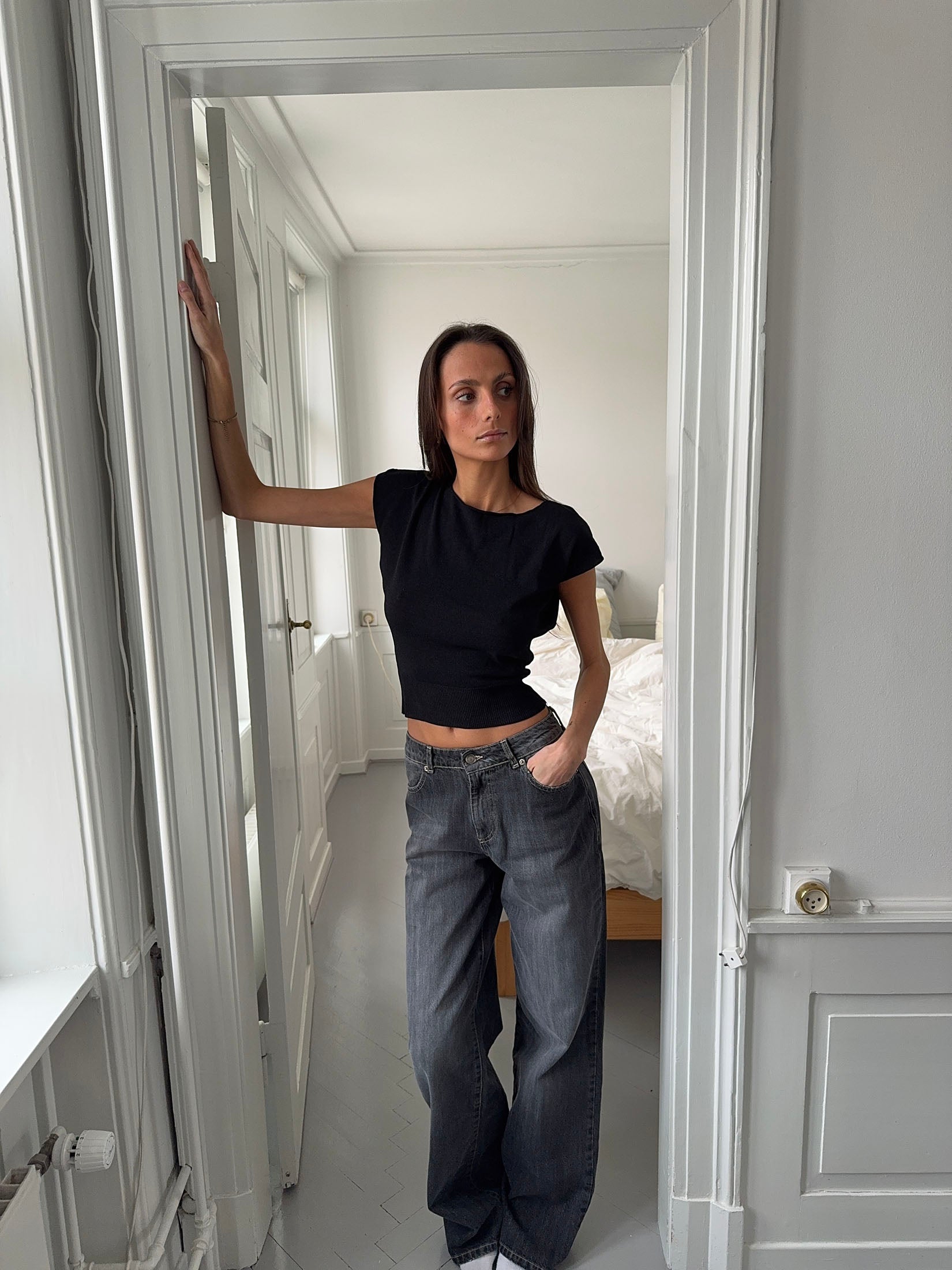 Lilu form fitting top - Black – Designbysi.se